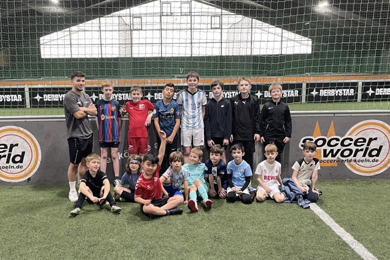 ACADEMY - SOCCERWORLD KOELN