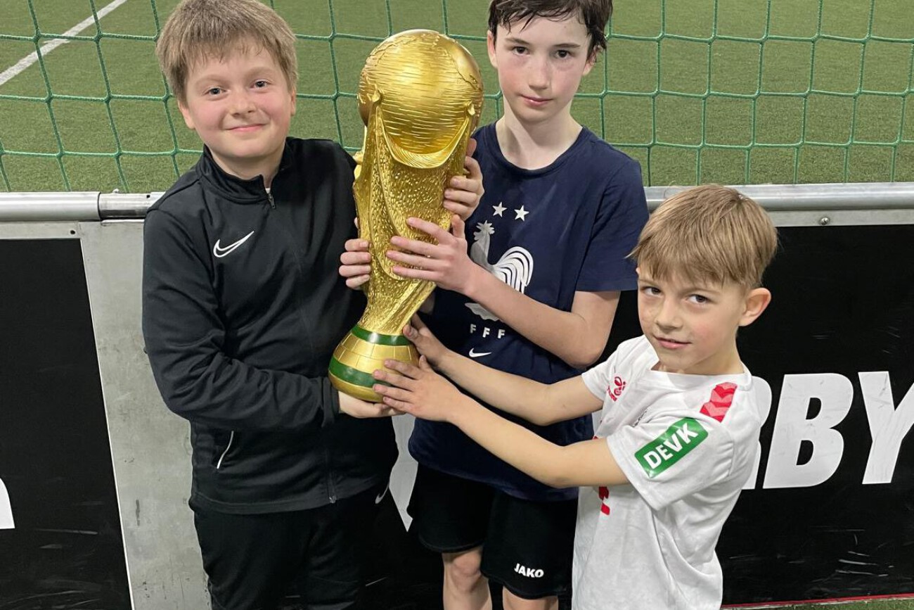 ACADEMY - SOCCERWORLD KOELN